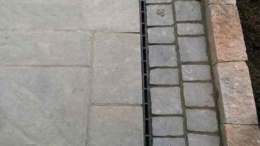 Arnts | Aco Systems BLACK PLASTIC BRICKSLOT GRATE - 1/2 metre for ...