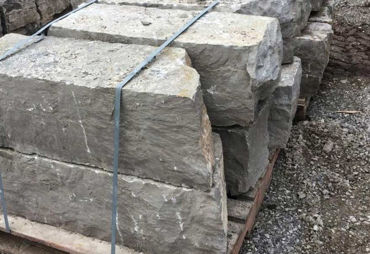 Arnts | Natural Stone Landscape Products